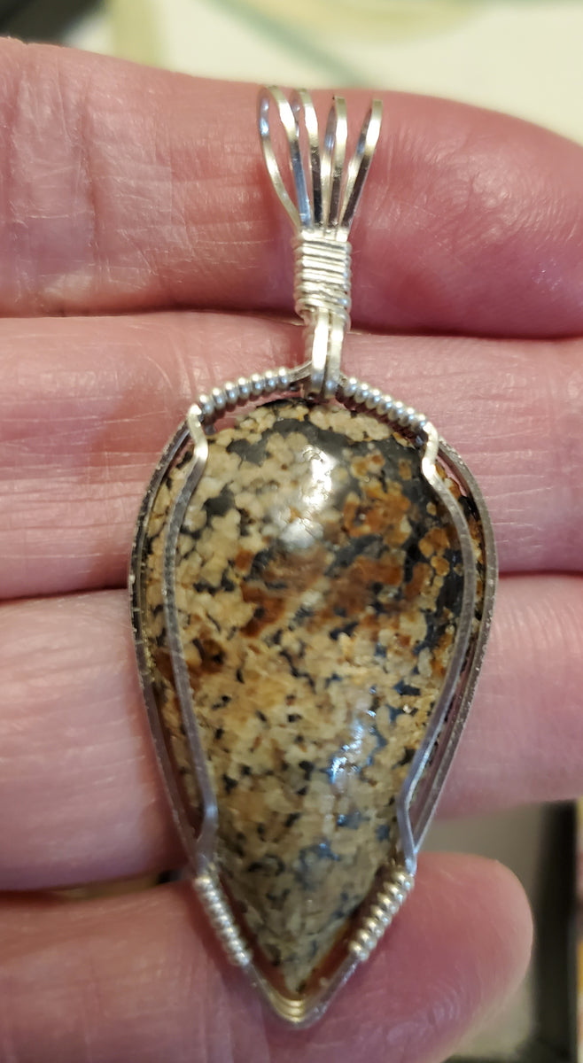 Custom Wire Wrapped Nelsonite Virginia State Stone Necklace/pendant ...